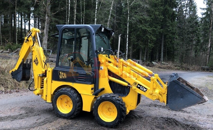 Backhoe Loaders | Vehicle Type | DE BAU MACHINES