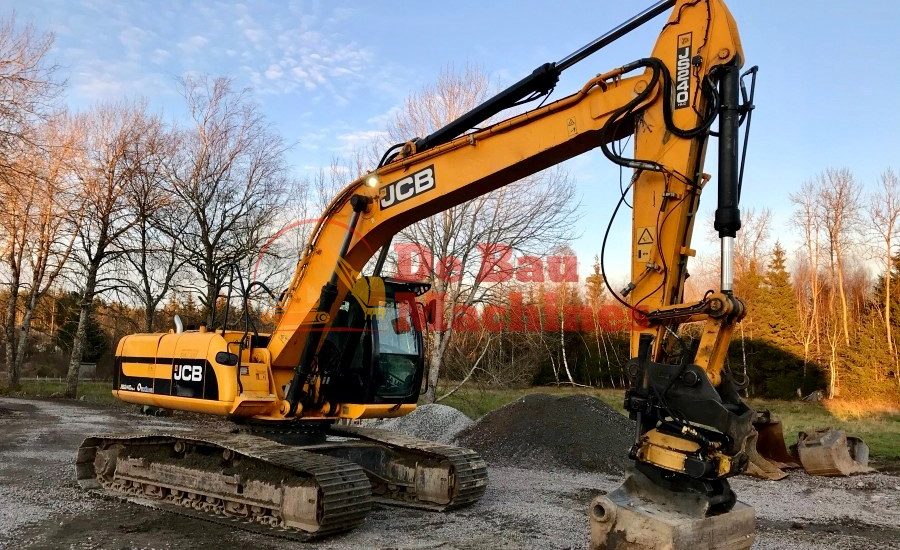 Vehicles | DE BAU MACHINES